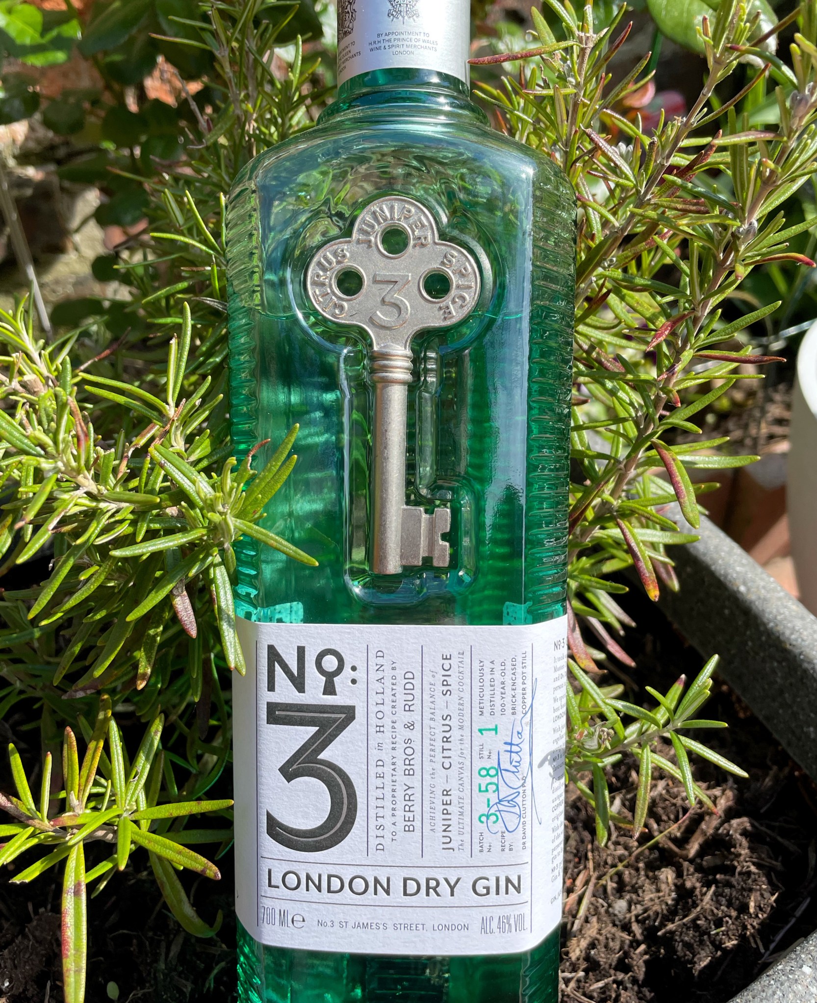 Gin Review:- No 3 Gin
